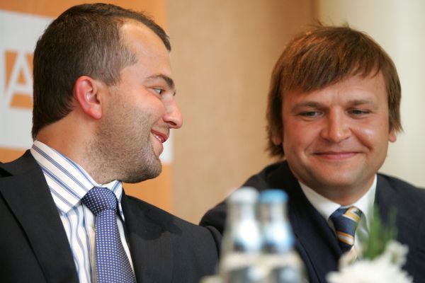 Jaunā miljonāru saraksta līderi – Fiļs, Bernis un Zaharjins | LA.LV