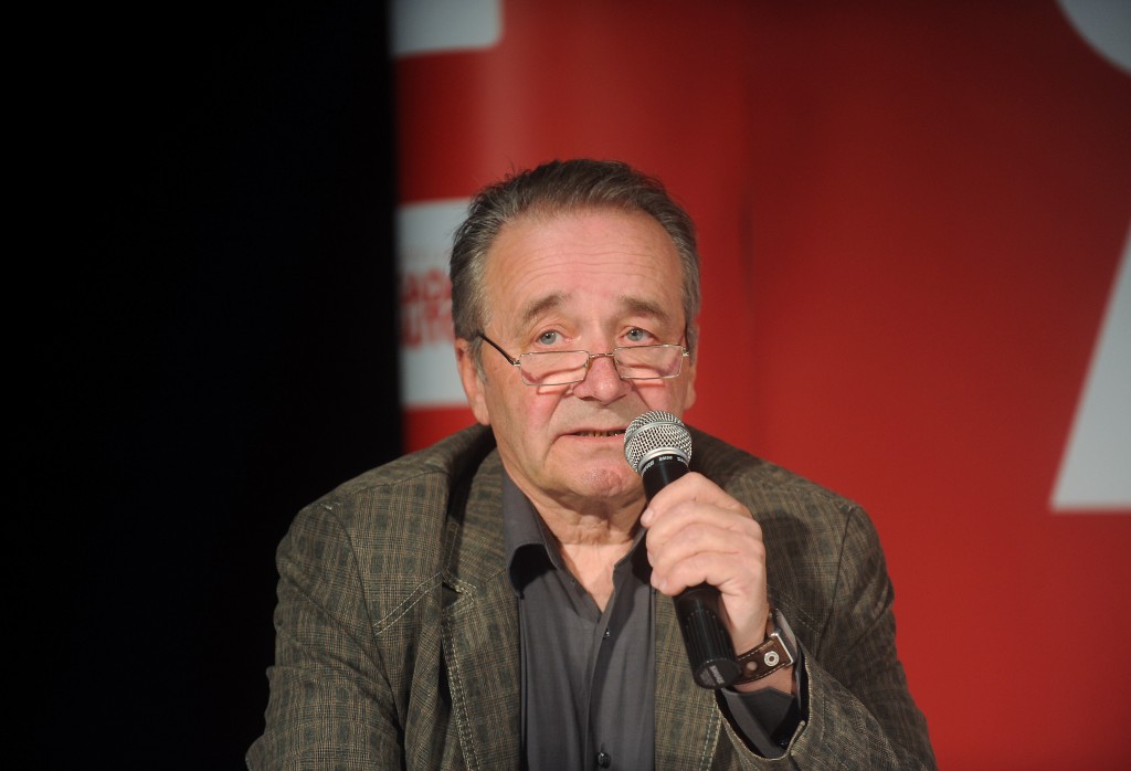 Atis Jansons: Joprojām laipojam, ceļu pārraugu kungi? | LA.LV