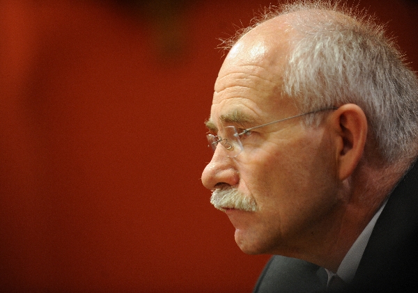 Lācis: daudzi jaunieši augstskolās nonāk ar viduvējām zināšanām | LA.LV