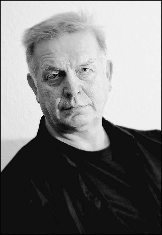 Mums ir ar ko lepoties . Saruna ar operdziedātāju Aleksandru Poļakovu ...