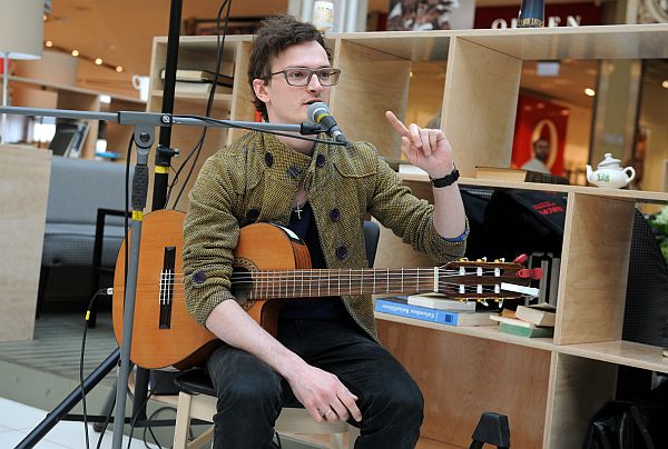 Goran Gora atgriežas ar albumu latviešu valodā | LA.LV