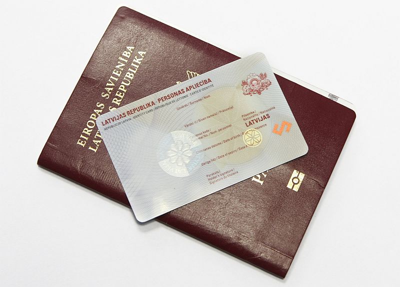 Vārds jāraksta latviski | LA.LV