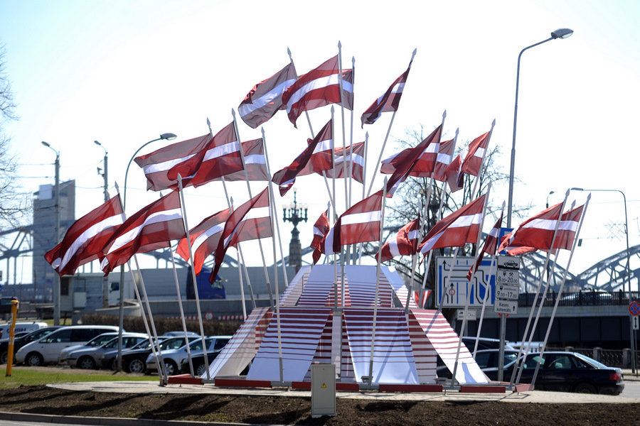 1. vai 4. maijs – kuru svētku dienu latvieši vērtē augstāk? Skaitļi ...