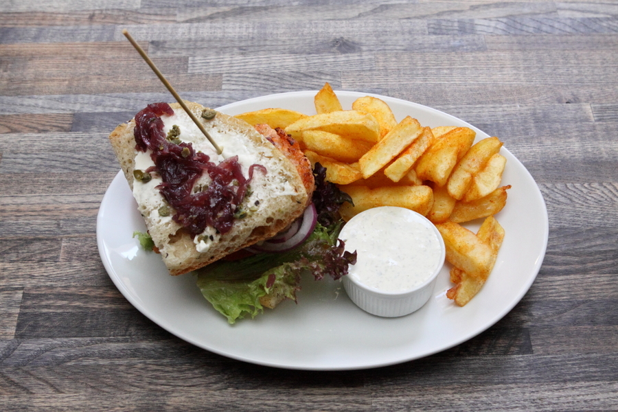 “Zivju letes” burgers | LA.LV