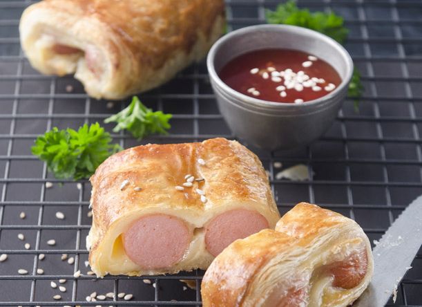 Cīsiņu dubultpīrāgs brokastīs | LA.LV