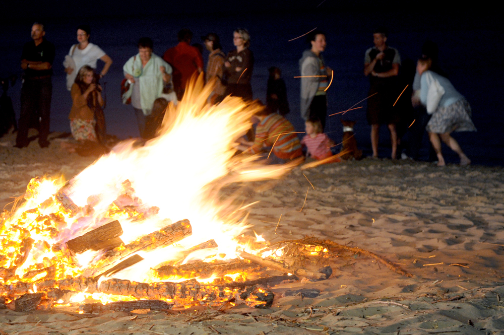 Jūrmalā Jāņos kursies 13 ugunskuri | LA.LV