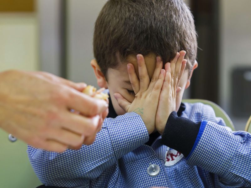 Bērnu resnuma iemesls – hiperaprūpe | Veselam.lv