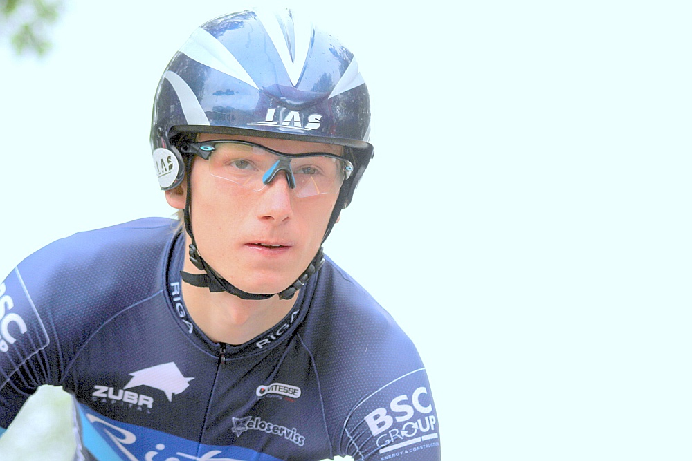 Neilands mīs pedāļus “Giro d’ Italia” | LA.LV