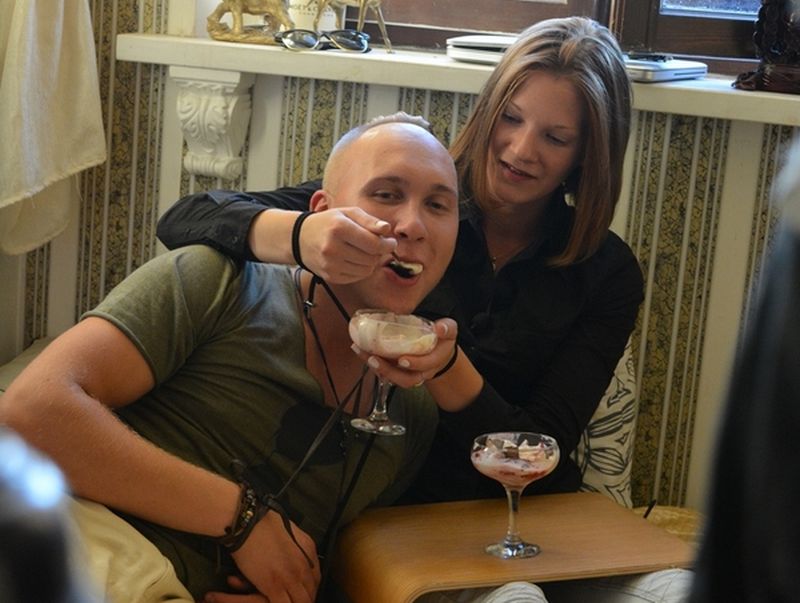 Svingeri* manā televizorā. TV3 jau otro sezonu piesārņo ēteru ar lētu ...