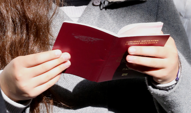 Latvijai desmitā “spēcīgākā” pase pasaulē | LA.LV