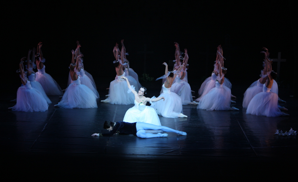 Latviešu “Žizele” romiešu amfiteātra drupās | LA.LV