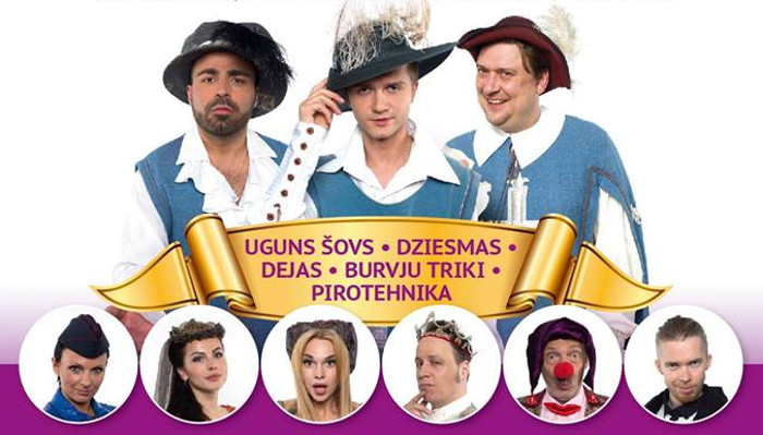 Latviju apceļos brīvdabas iestudējums “Trīs musketieri” | LA.LV