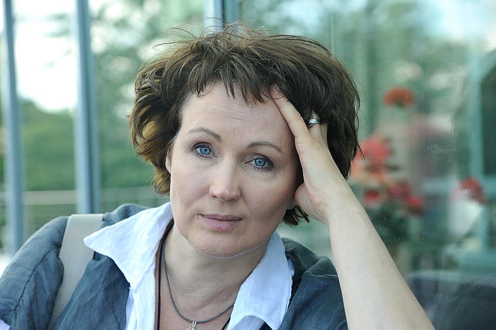 Indra Roga: Vientulība sabiedrībā nupat aug ļoti spēcīgi | LA.LV