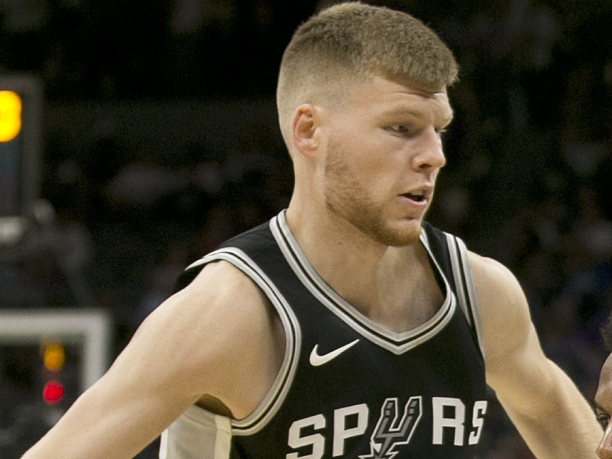 Bertāns palīdz “Spurs” uzvarēt “Clippers” | LA.LV