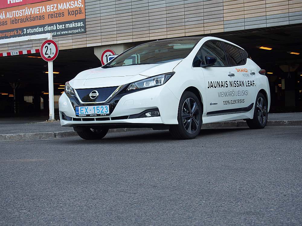 Okeāna jahta Ķīšezerā? Eksperts par “Gada auto” sākumu | LA.LV