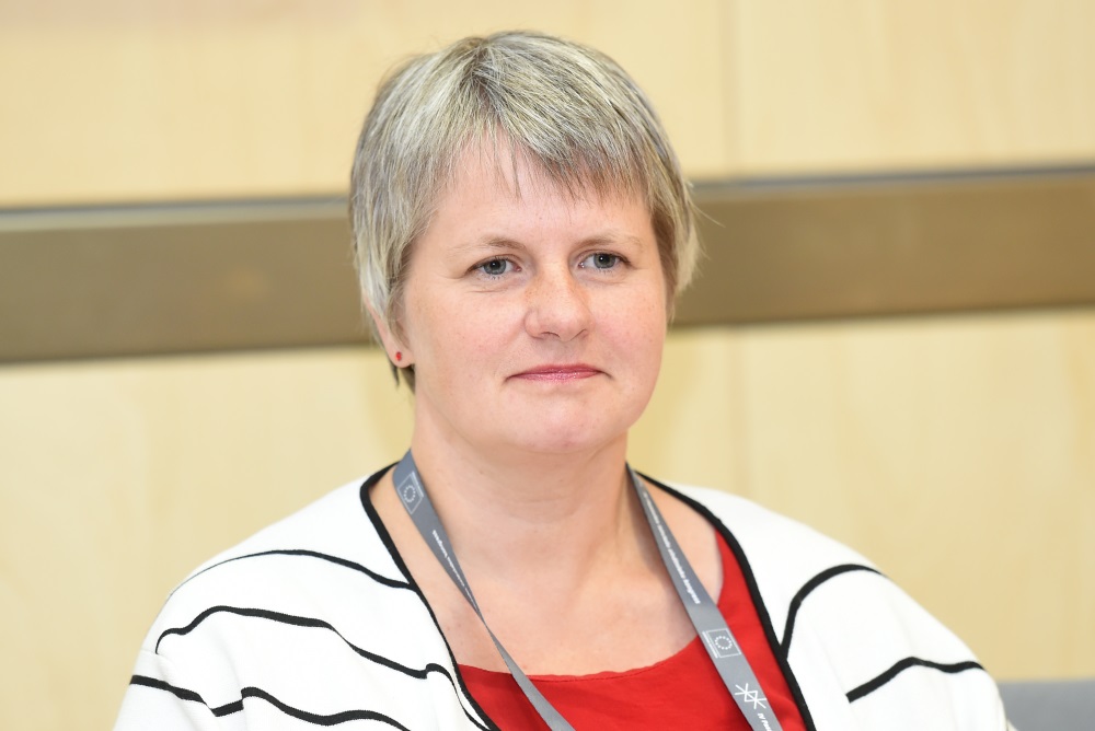 Par LELBĀL mācītāju ordinēta LU Teoloģijas fakultātes dekāne Dace ...