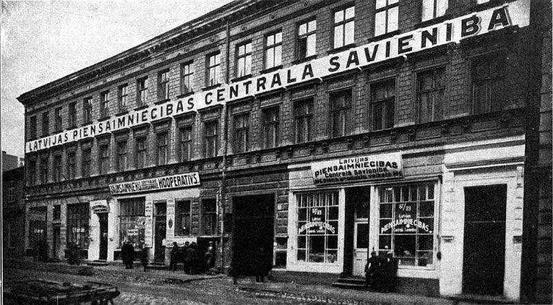 1918. gada 26. novembrī. Latvijas valdības pirmā sēde | LA.LV