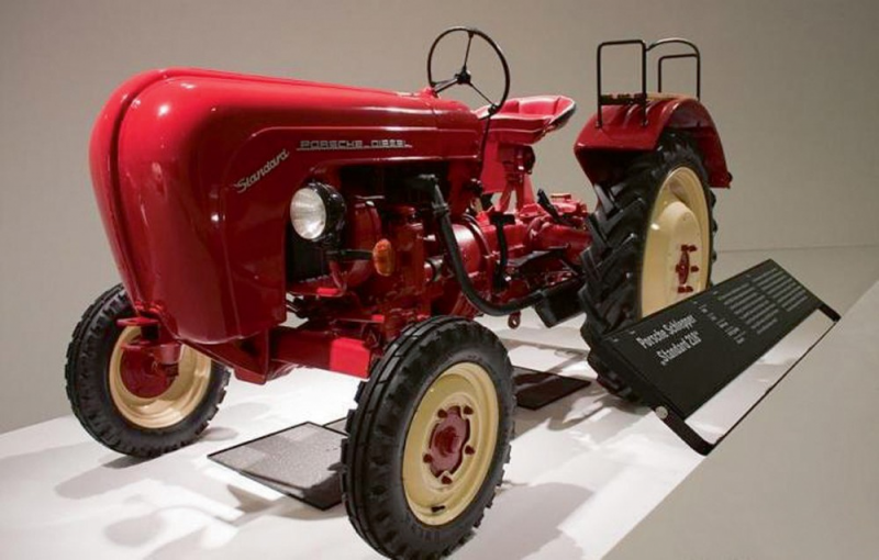 ASV notikušas pirmās traktoru ‘Porsche’ sacīkstes | LA.LV