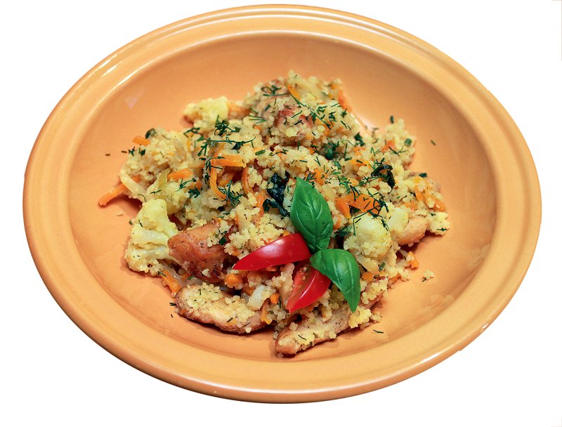 Kuskuss ar dārzeņiem un vistu | LA.LV