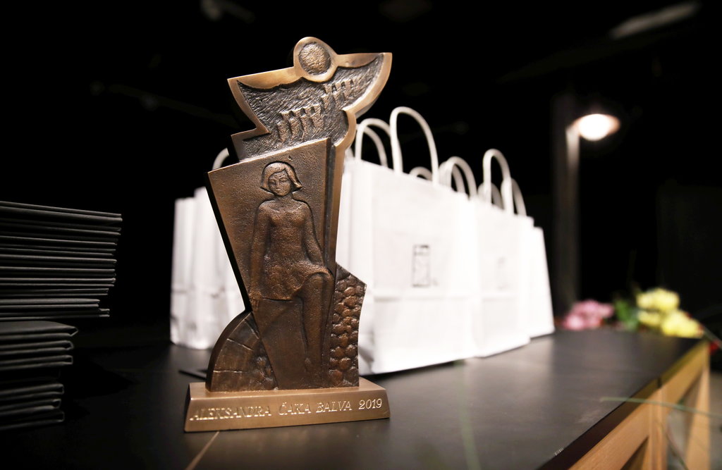 Aleksandra Čaka balvu saņēmis Andris Caune | LA.LV