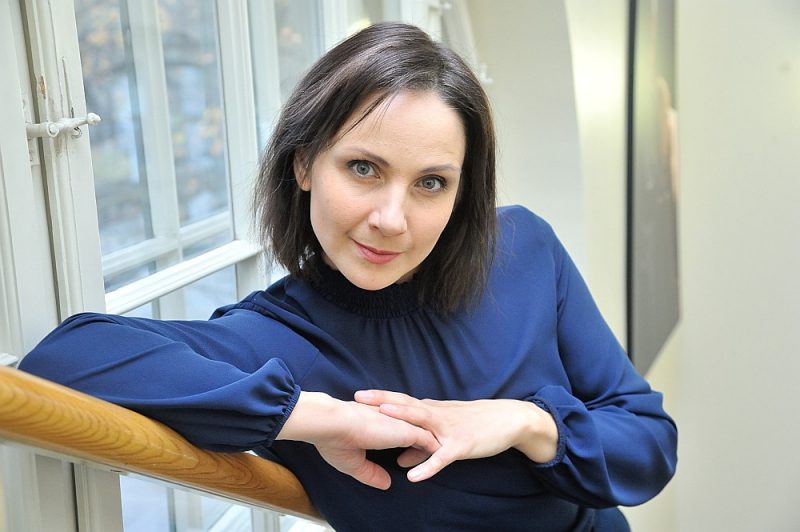 “Aktieriem nav elpināšanas aparātu”. Saruna ar aktrisi Ingu Misāni ...