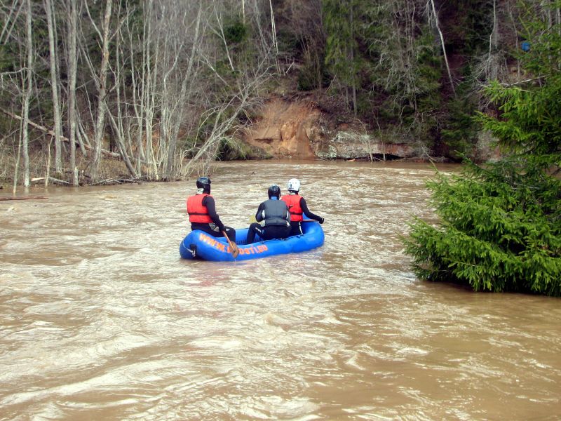 Latvijā jauns 1500 zirgu spēku avots – Amatas upe | LA.LV