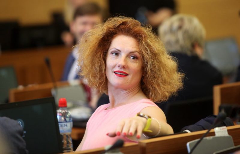 VIDEO. Juriste Ieva Brante atklāj, kā tikt pāri šķiršanās sāpēm ...