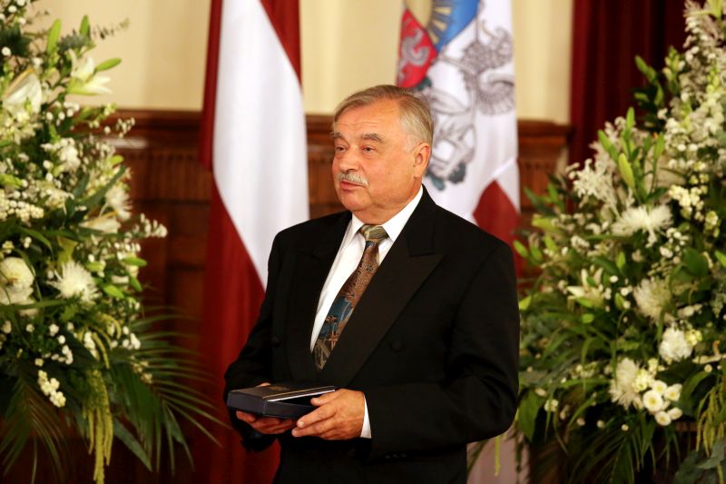 Piešķir 23 mūža stipendijas. Kuri tās saņems? | LA.LV