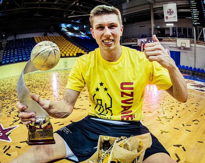 Alexander Madsen par basketbolu Somijā | VEF PODKĀSTS #59 | LA.LV