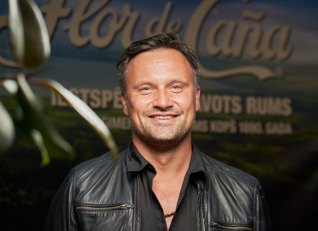 “Šogad mazliet pieaugu, jēga ir mīlestībā!” Bulis publisko pirmo ...