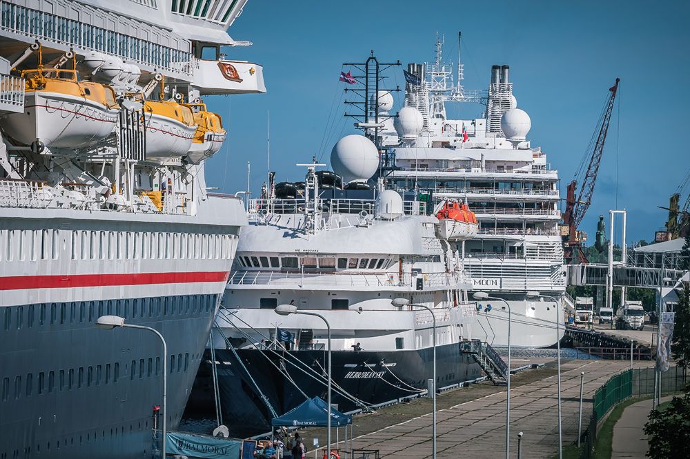 Rīgas ostā sagaidīs un suminās 10 miljono pasažieri | LA.LV