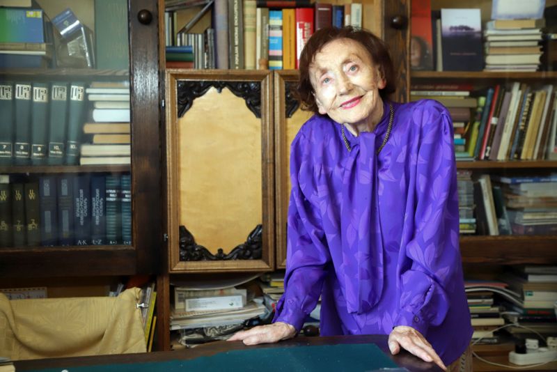 Liktenīgie krustojumi: pēc 90. dzimšanas dienas dzejniece Brīdaka ...