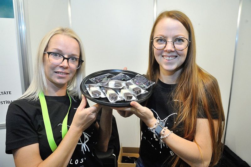 “Kukaiņi konfektēs ir pilnīgs jaunums!” Kā Edīte ar savu oriģinālo ...