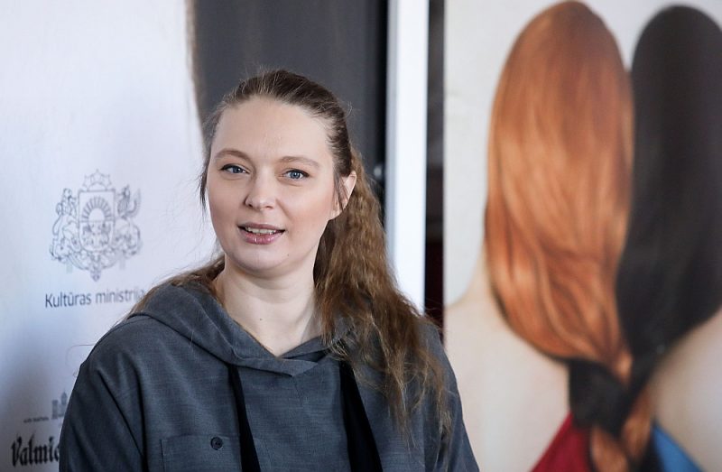 Dana Bjorka par sabiedrības attieksmi: “Runājot krieviski, tu visu ...