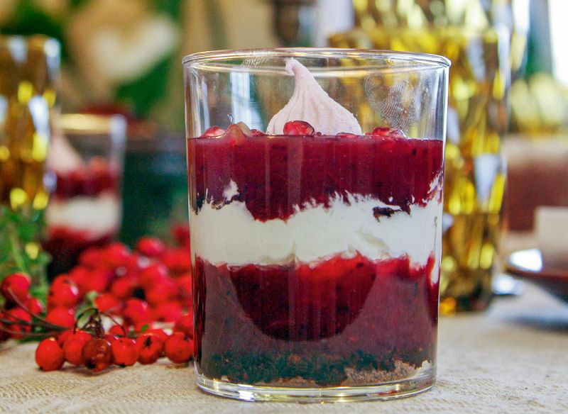 Receptes valsts svētkiem – Latvijas karoga krāsu noskaņās | LA.LV