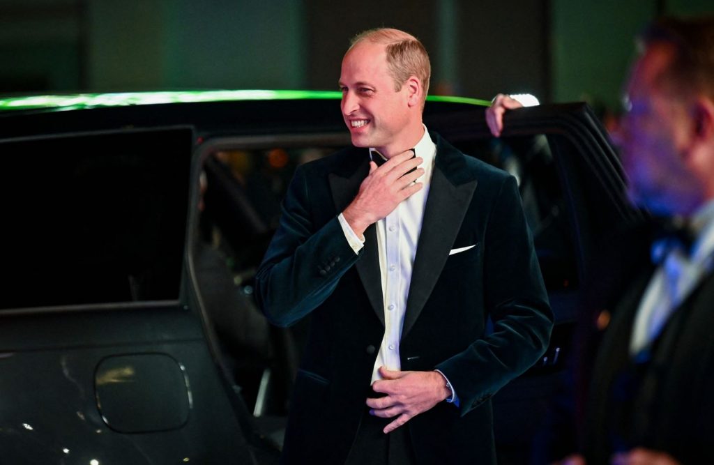 FOTO, VIDEO. Par spīti slepenībai, tomēr pamanīts: trīs bērnu tēvam ...