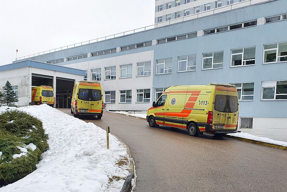 Pēteris Apinis: Kurā melnajā caurumā Latvijā pazūd apmēram puse no ...