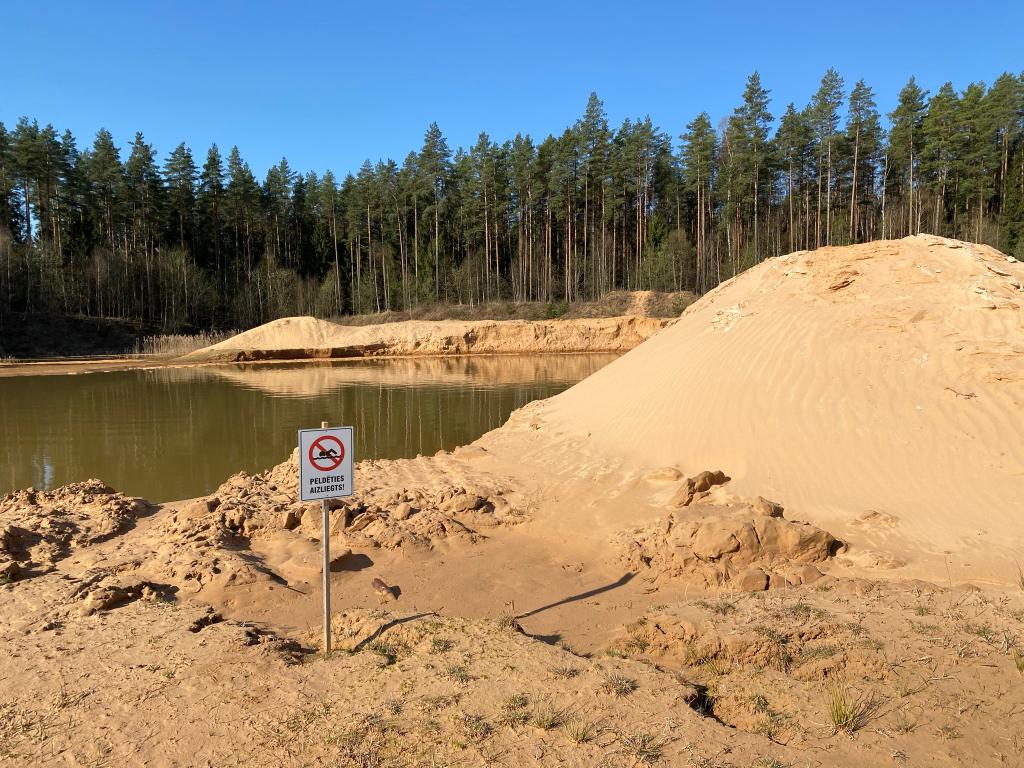 Karjers nav peldvieta! Tas ir bīstami | Veselam.lv