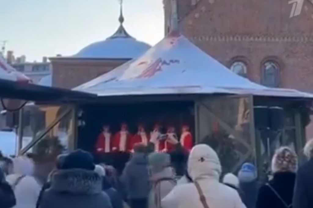 VIDEO. Priekšnesums krievu valodā Rīgas Ziemassvētku tirdziņā pārsteidz ...