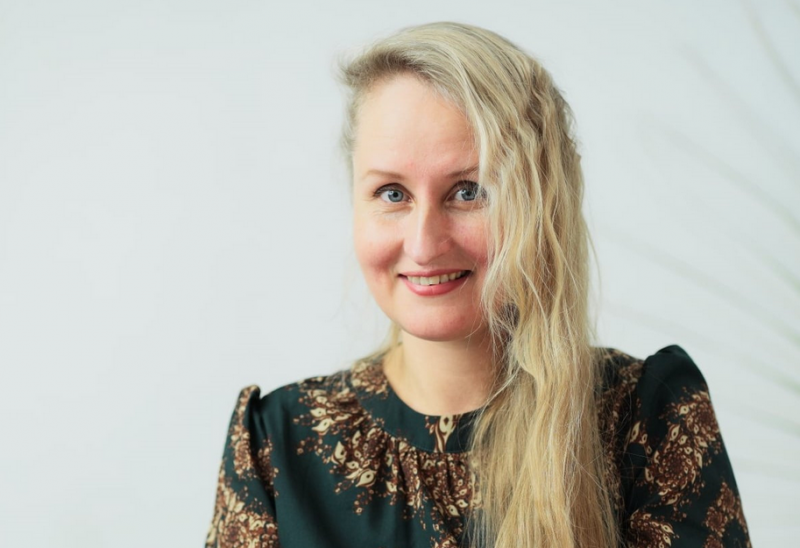 “Uzrakstīju atvadu vēstuli un devos gar jūras krastu…” Ieva Veide ar ...