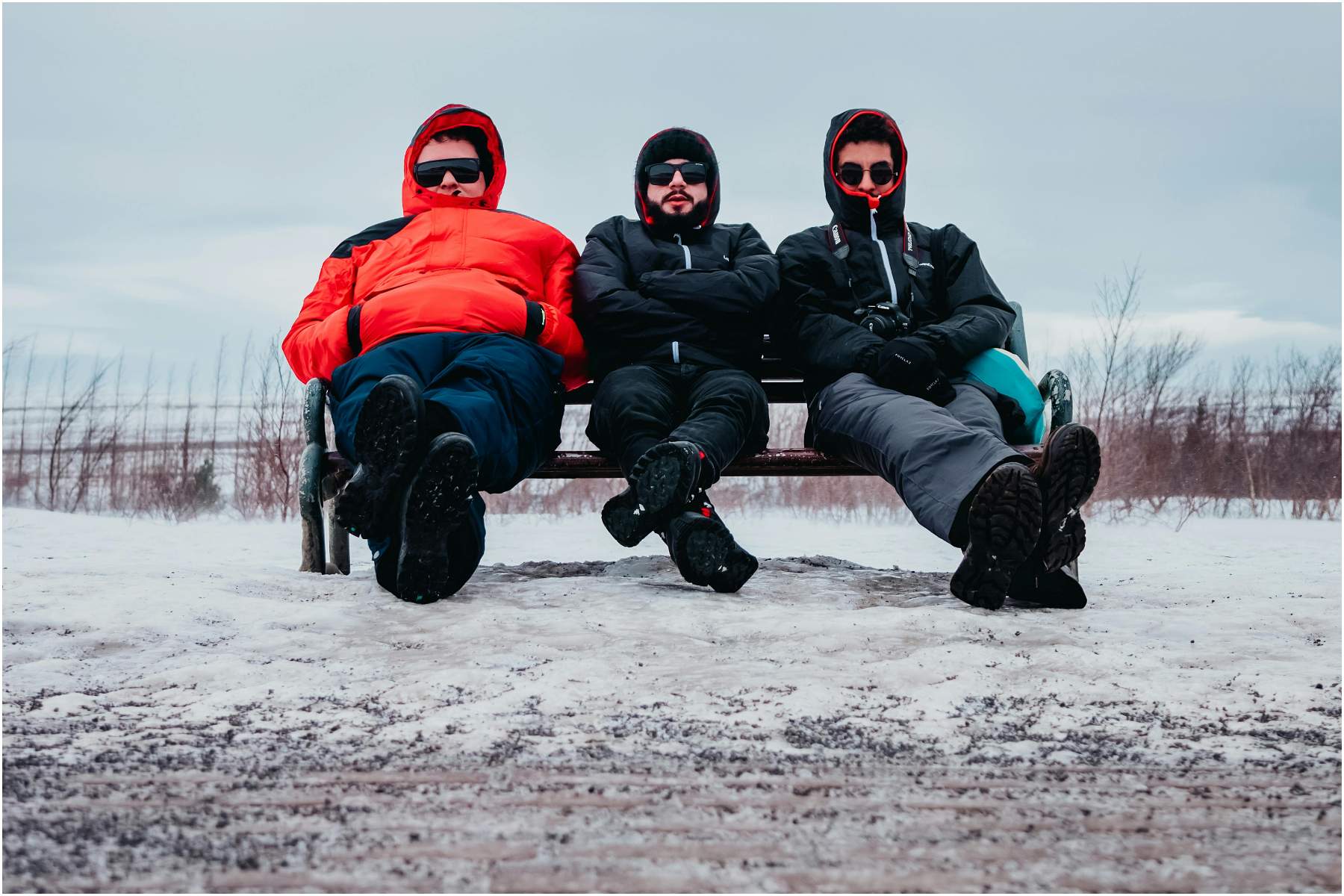 Ne sāls, ne smiltis – ar ko vislabāk kaisīt slidenus celiņus un taciņas ...