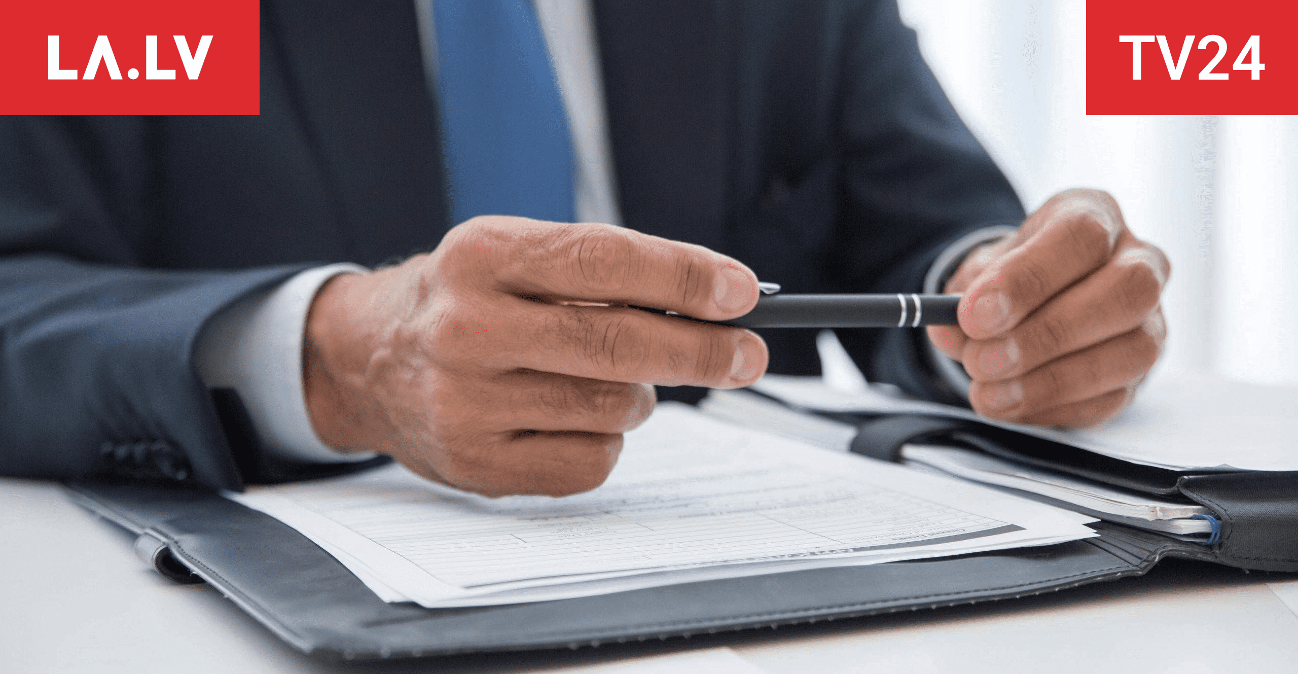 Sārts: Dati rāda, ka liela daļa “balto apkaklīšu” iesācēju darba ...